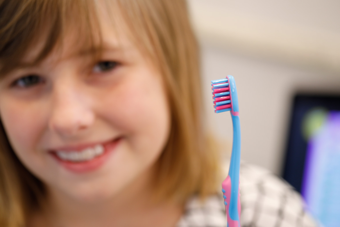 8 Tipps, damit sich dein Kind gerne wäscht (mit Playbrush) - Women at Work